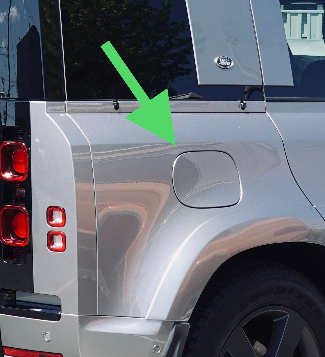 新型ディフェンダー L663 フューエルロックシステム 給油口ロック DEFENDER 2020 – TREEY LAND